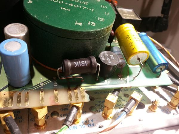 HP8662A Synthetized Signal Generator - Part 1 - Whatever